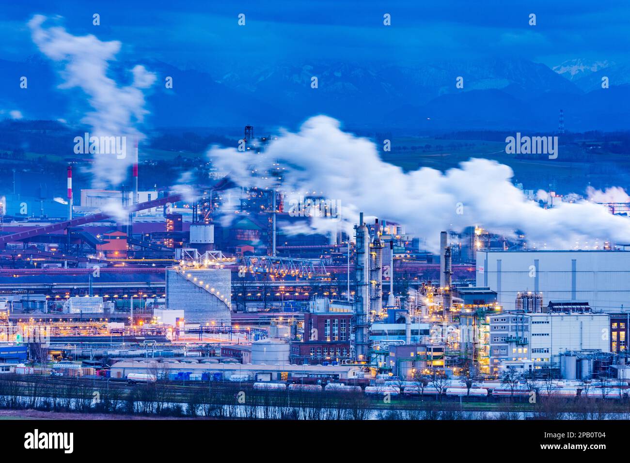 Chemiepark linz with company borealis ag hi-res stock photography and ...
