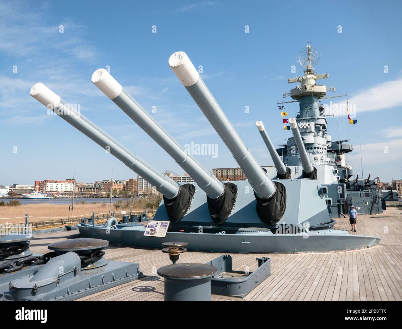 Go to Page|123456Next Battleship USS North Carolina docked at ...
