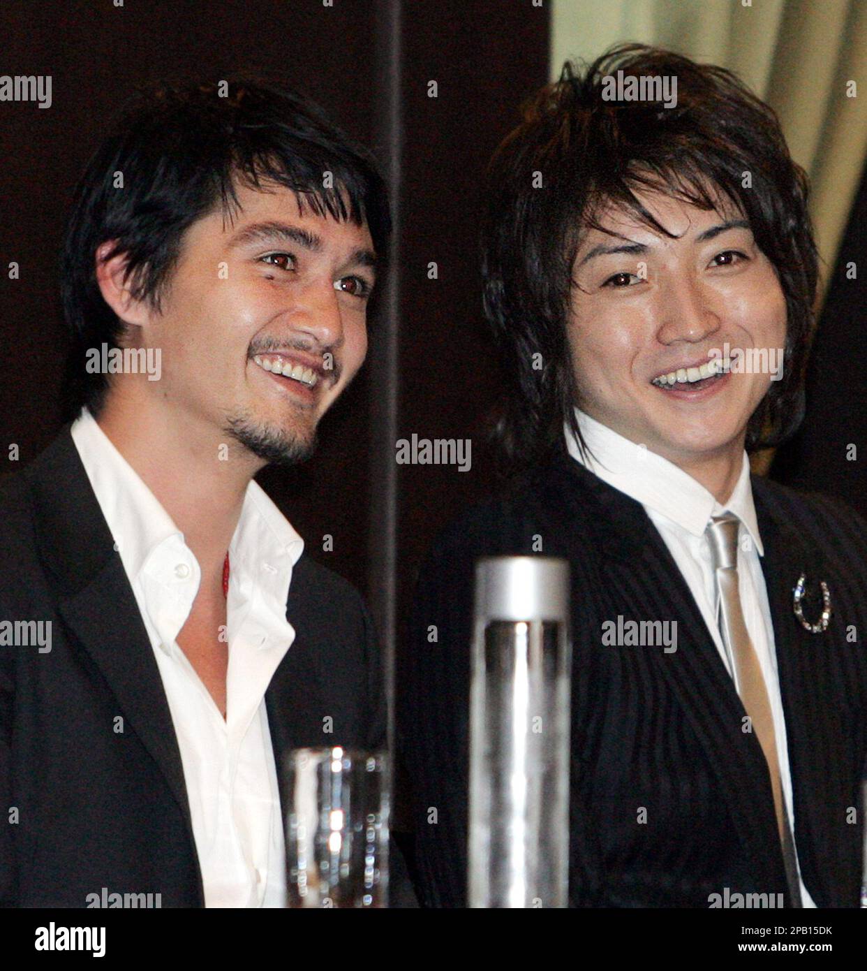 Thailand actor Ananda Everingham, left, talks with Japanese actor ...