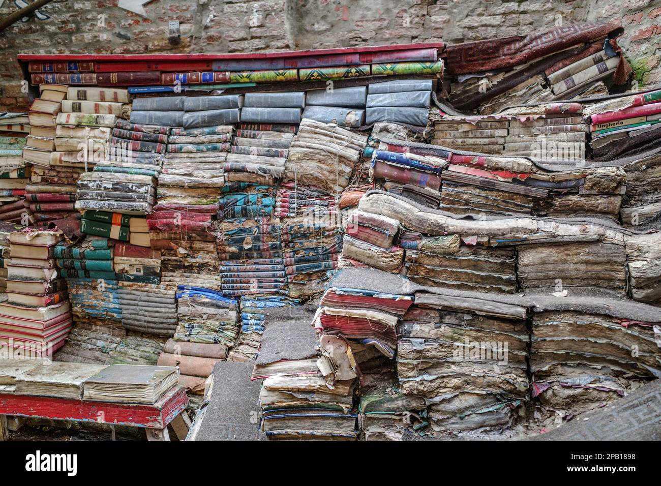 Bologna, Italy - 18 Nov, 2022: Traditional Gelato machinery at the ...