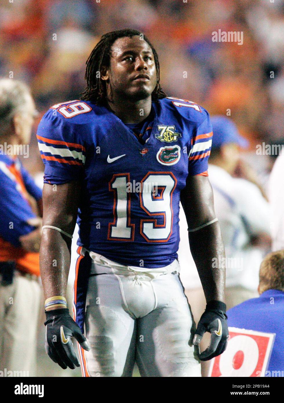 Flordia's Tony Joiner (19) watches the last seconds of the LSU game ...