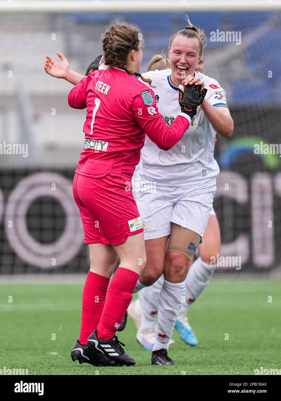 Telstar v1 goal kelly steen hi-res stock photography and images - Alamy