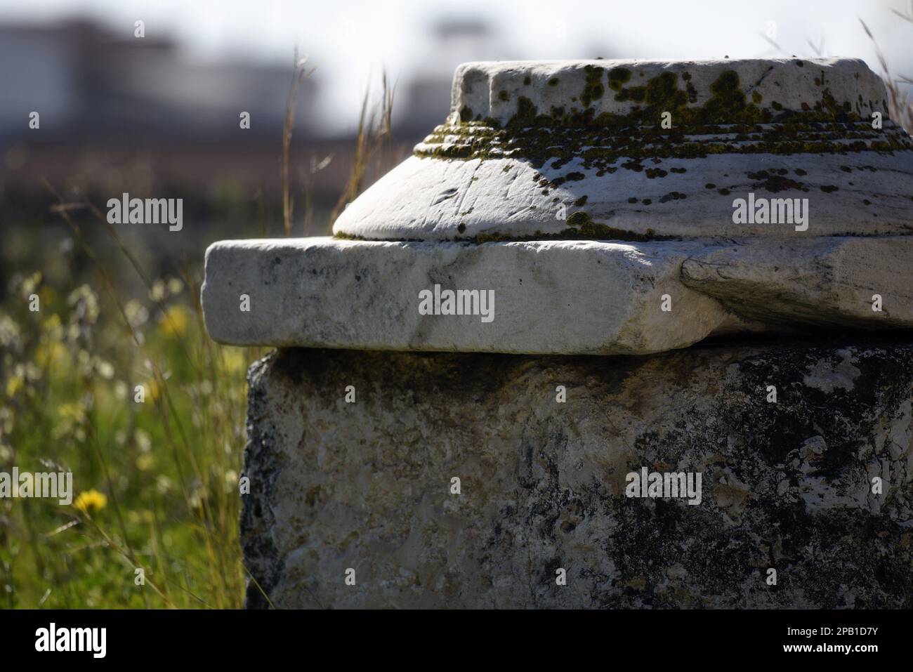 Ancient Corinthian order marble column base detail Stock Photo - Alamy
