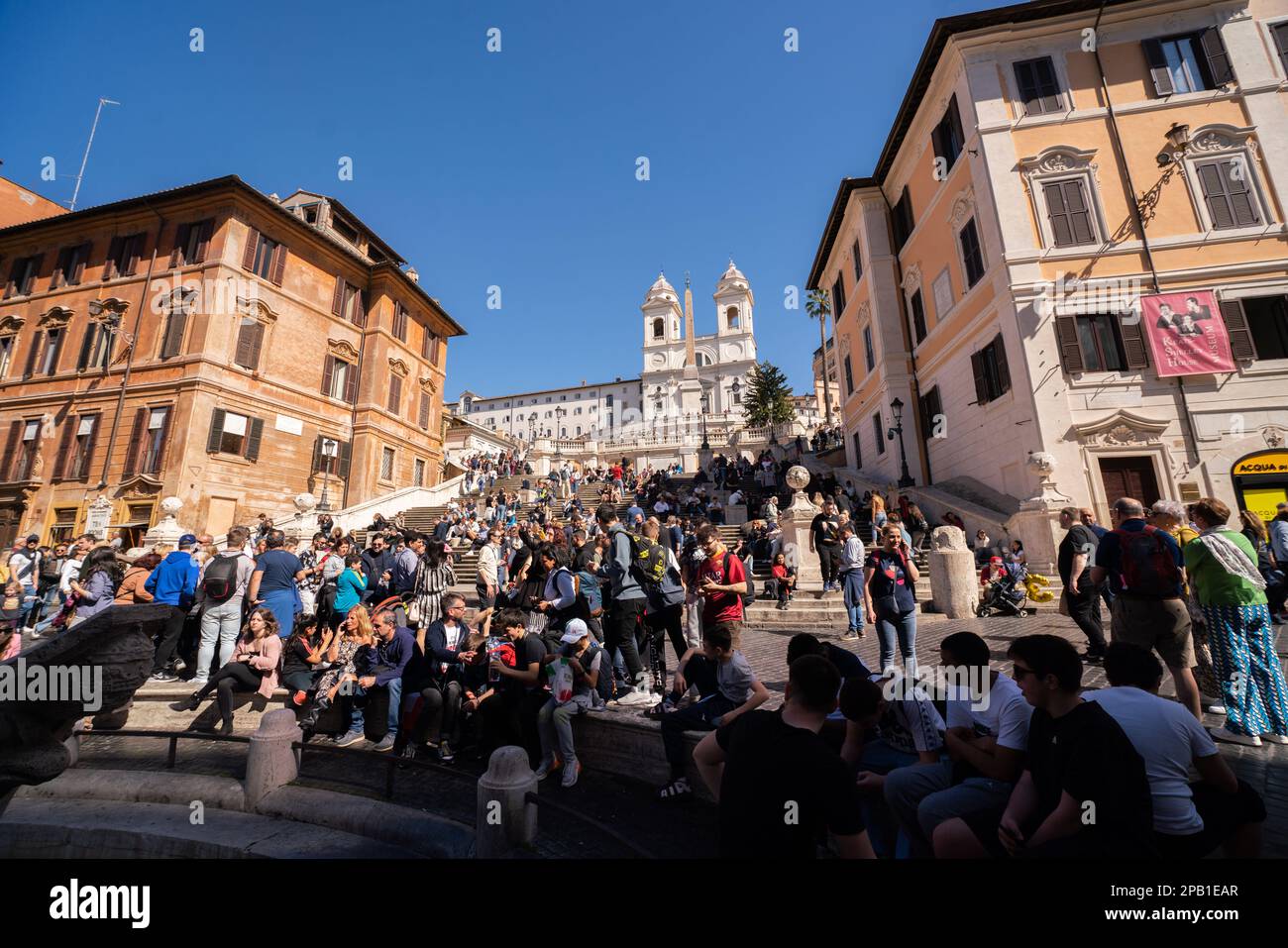 Rome, Italy. 12 March 2023. Crowds of tourists enjoying the warm spring ...