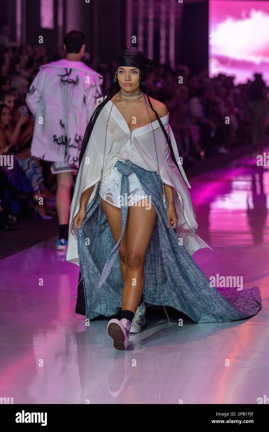 The final runway of the Festival was a spectacle of fashion and style ...