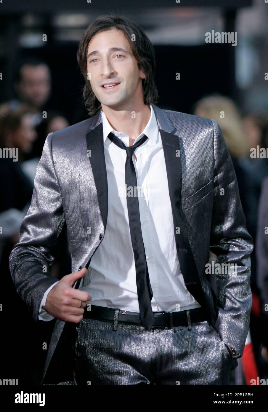 Actor Adrien Brody arrives to the premiere of "The Darjeeling Limited ...