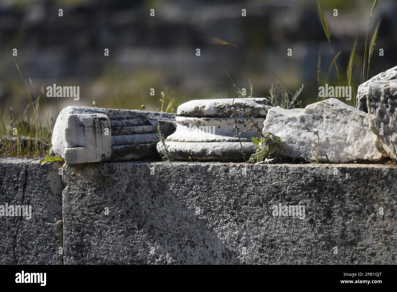 Ancient Corinthian order marble column base detail Stock Photo - Alamy