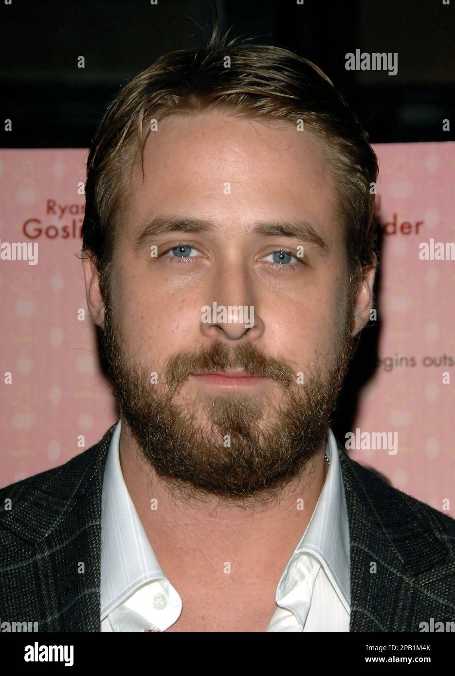 Actor Ryan Gosling arrives at the premiere of "Lars And The Real Girl ...