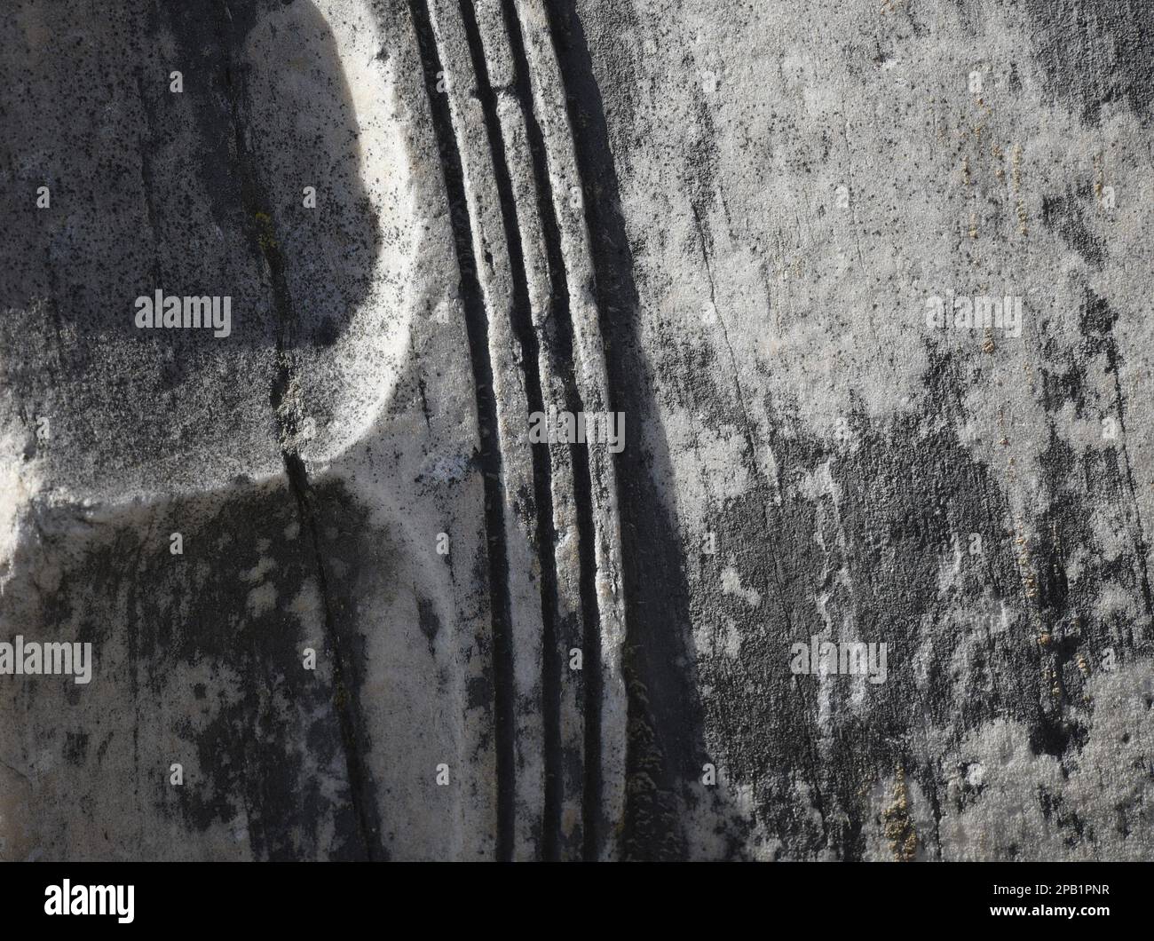 Ancient Corinthian order marble column base detail Stock Photo - Alamy