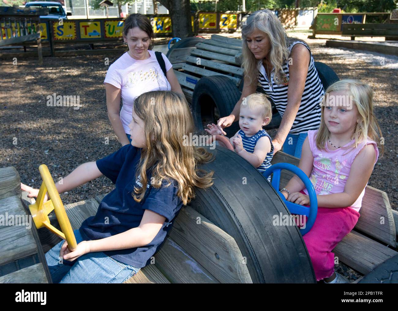 ** FOR USE WITH AP SPECIAL EDITION PARENTING ** Amanda Riddle, top left ...