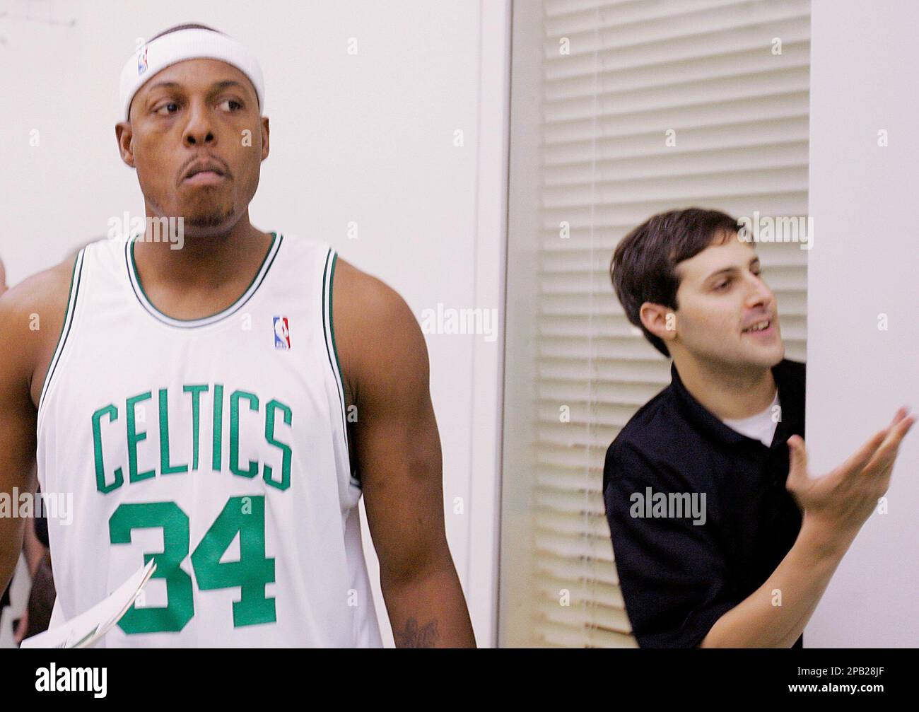 Boston Celtics veteran player Paul Pierce (34) surveys the floor as a ...