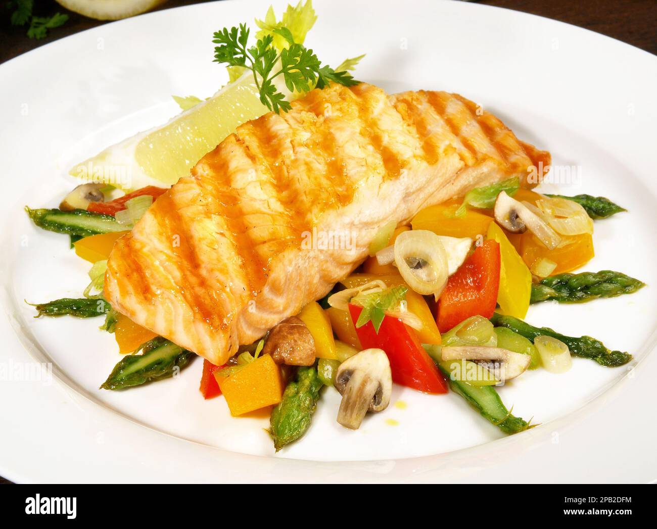 Dish fish fillet vegetables close hi-res stock photography and images ...