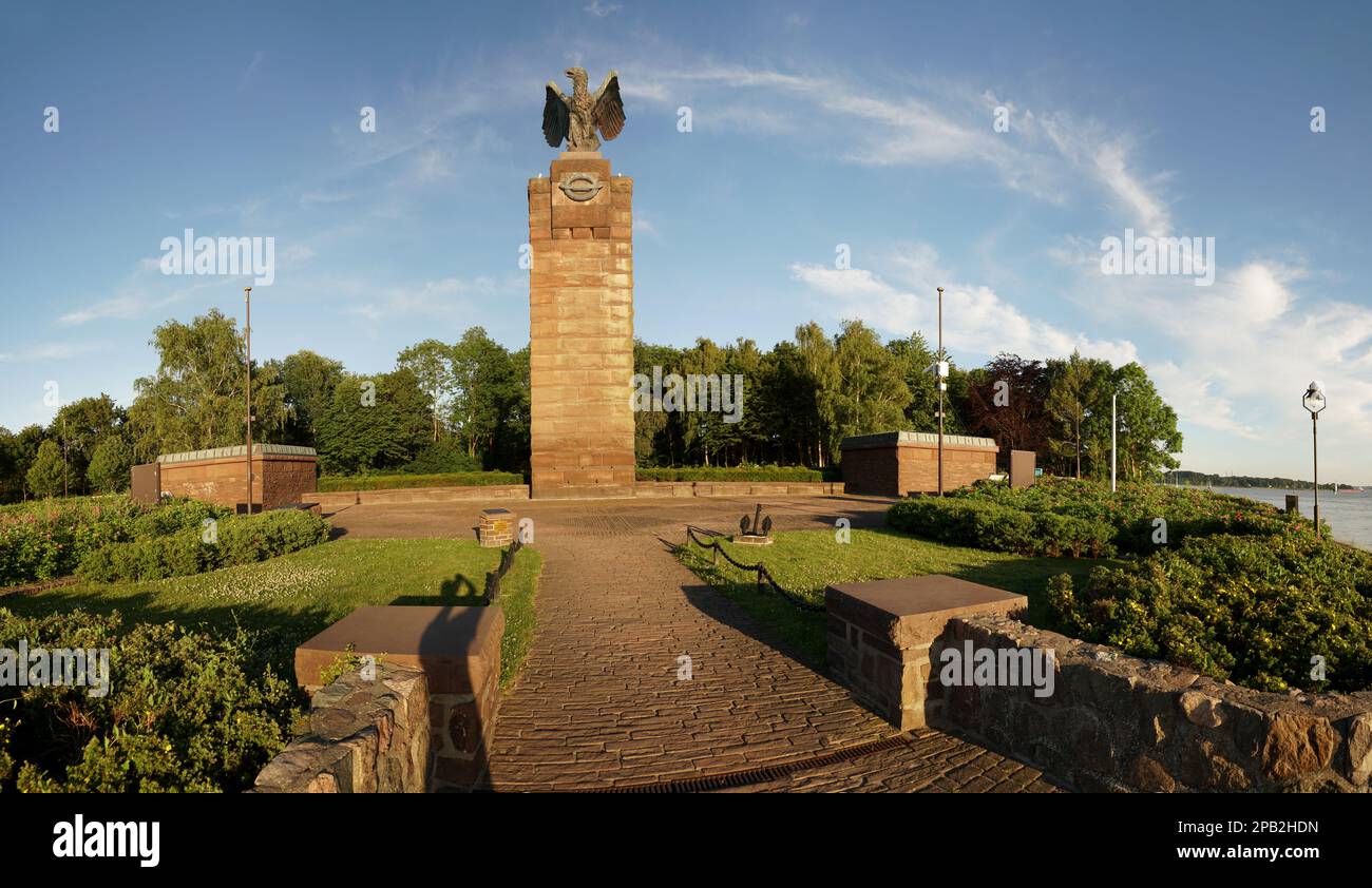 U-Boat Memorial Baltic Sea Beach at Heikendorf - Moeltenort near Kiel ...