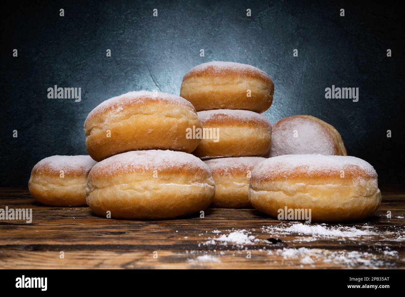 Fat thursday hi-res stock photography and images - Alamy