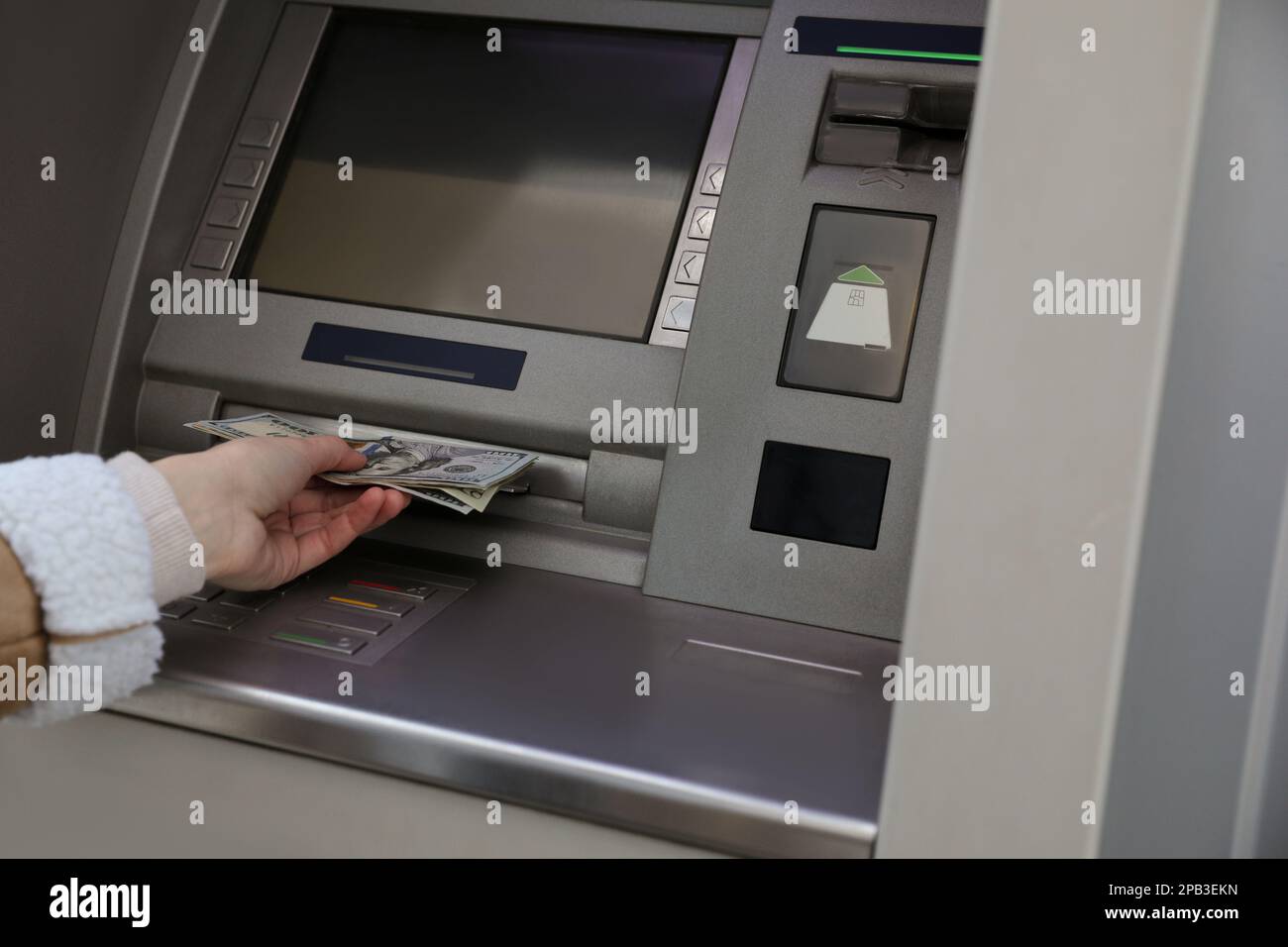 Money withdrawal hi-res stock photography and images - Alamy