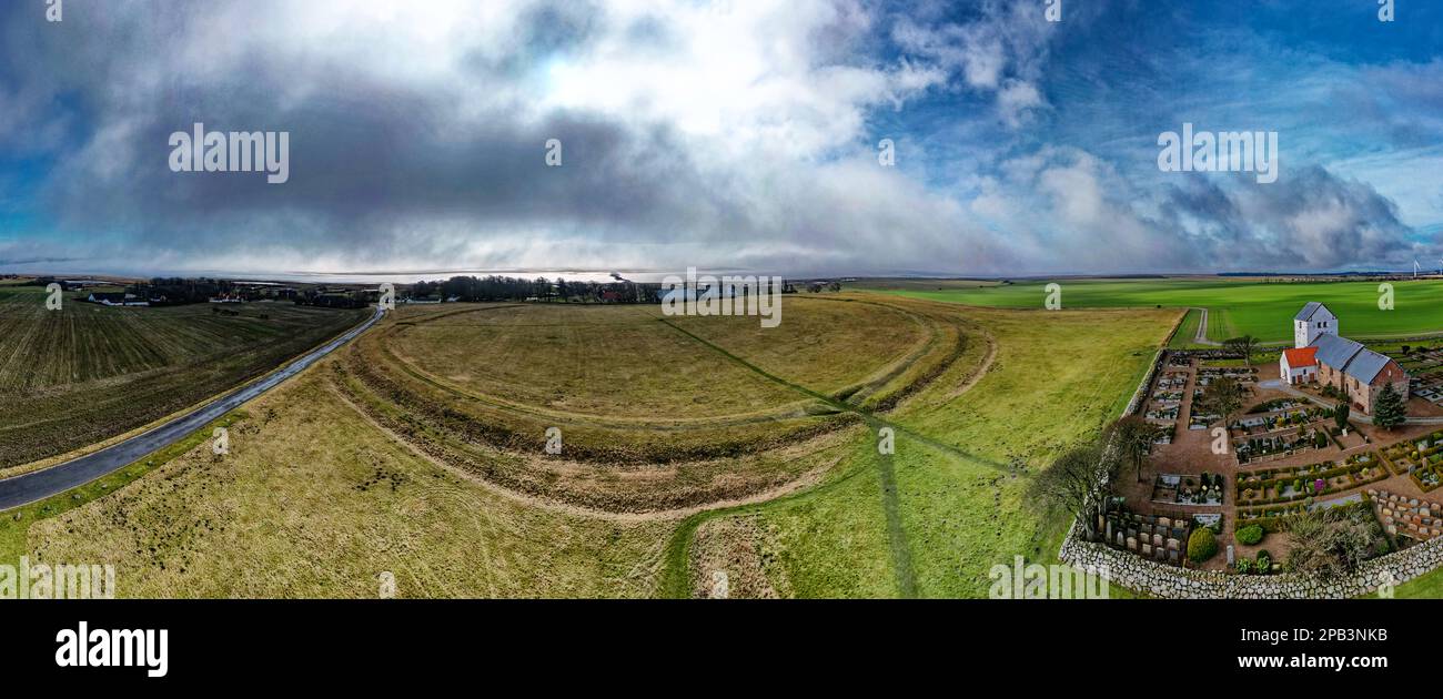 Viking castle hi-res stock photography and images - Alamy