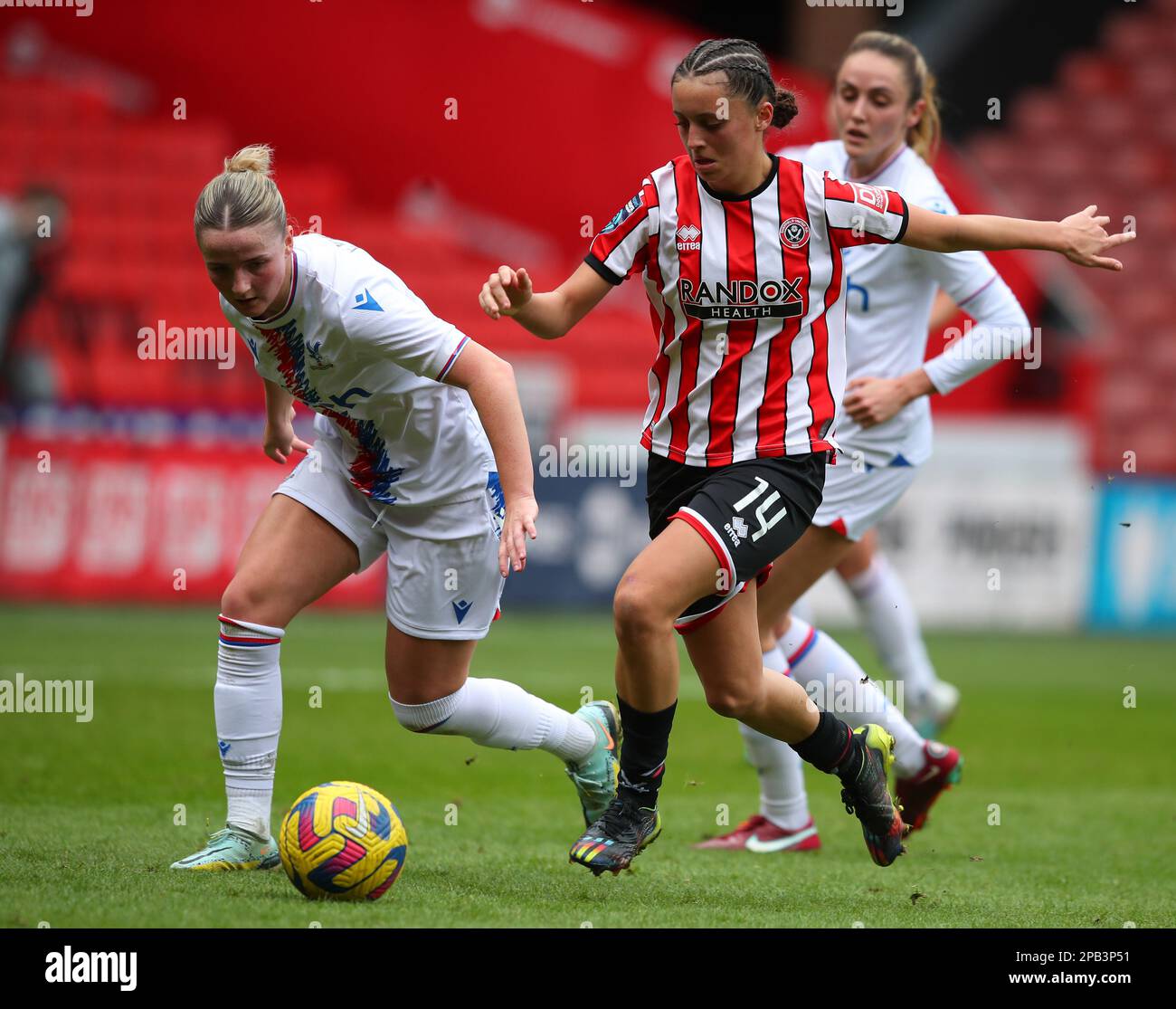 Football aimee everett hi-res stock photography and images - Alamy