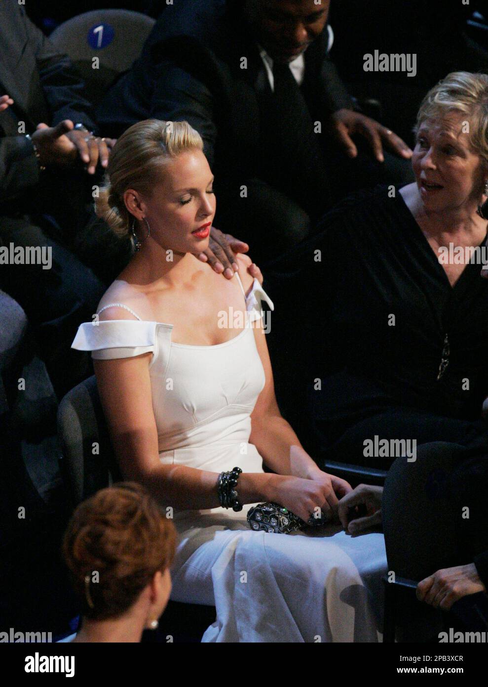 Katherine Heigl reacts as she hears her name called for winning for ...