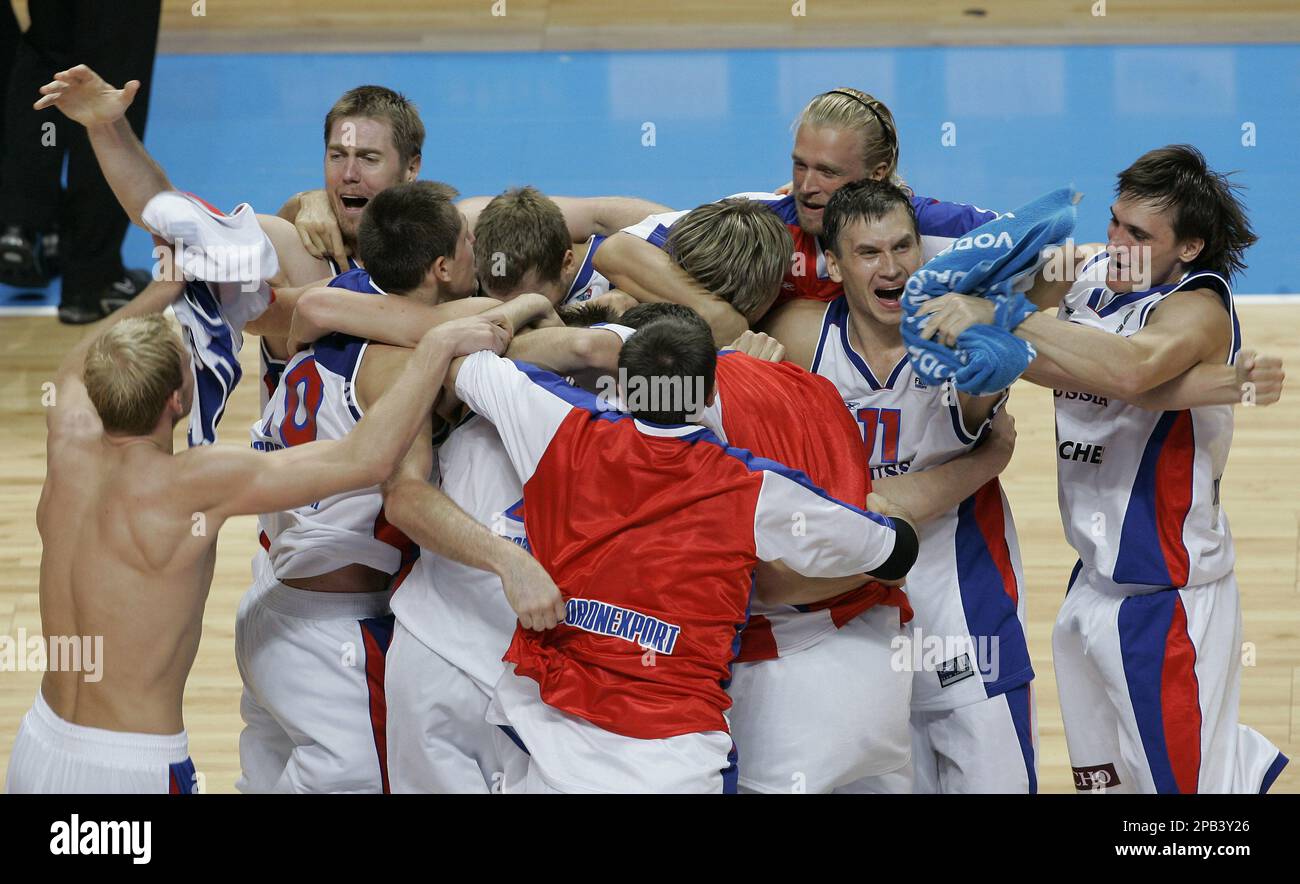Russian national basketball team players celebrate their victory ...