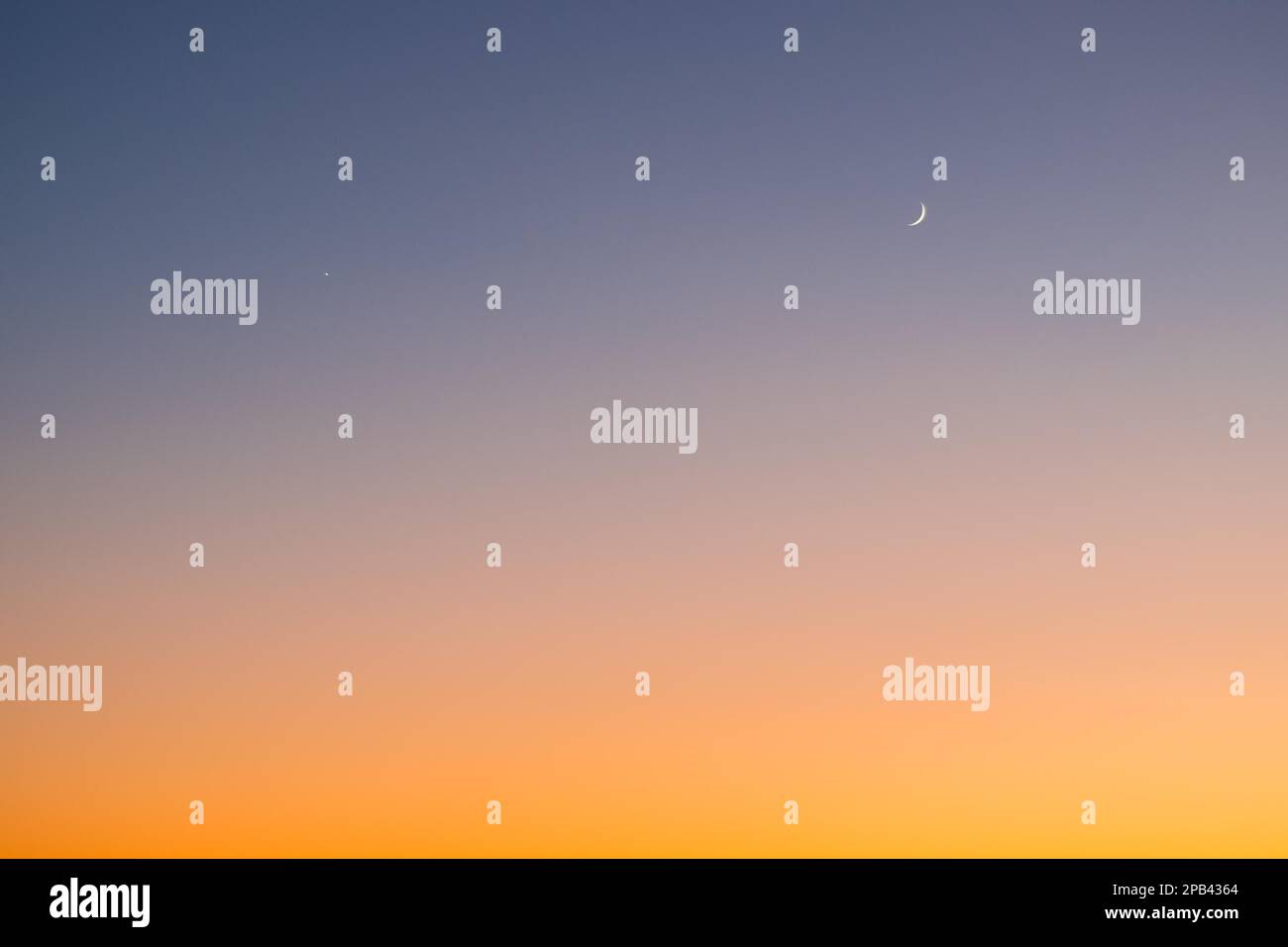 Moon and venus setting hi-res stock photography and images - Alamy