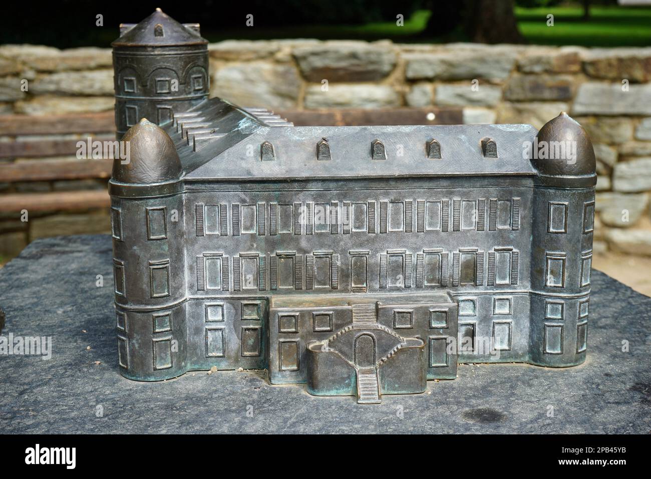 Rodelheim castle hi-res stock photography and images - Alamy