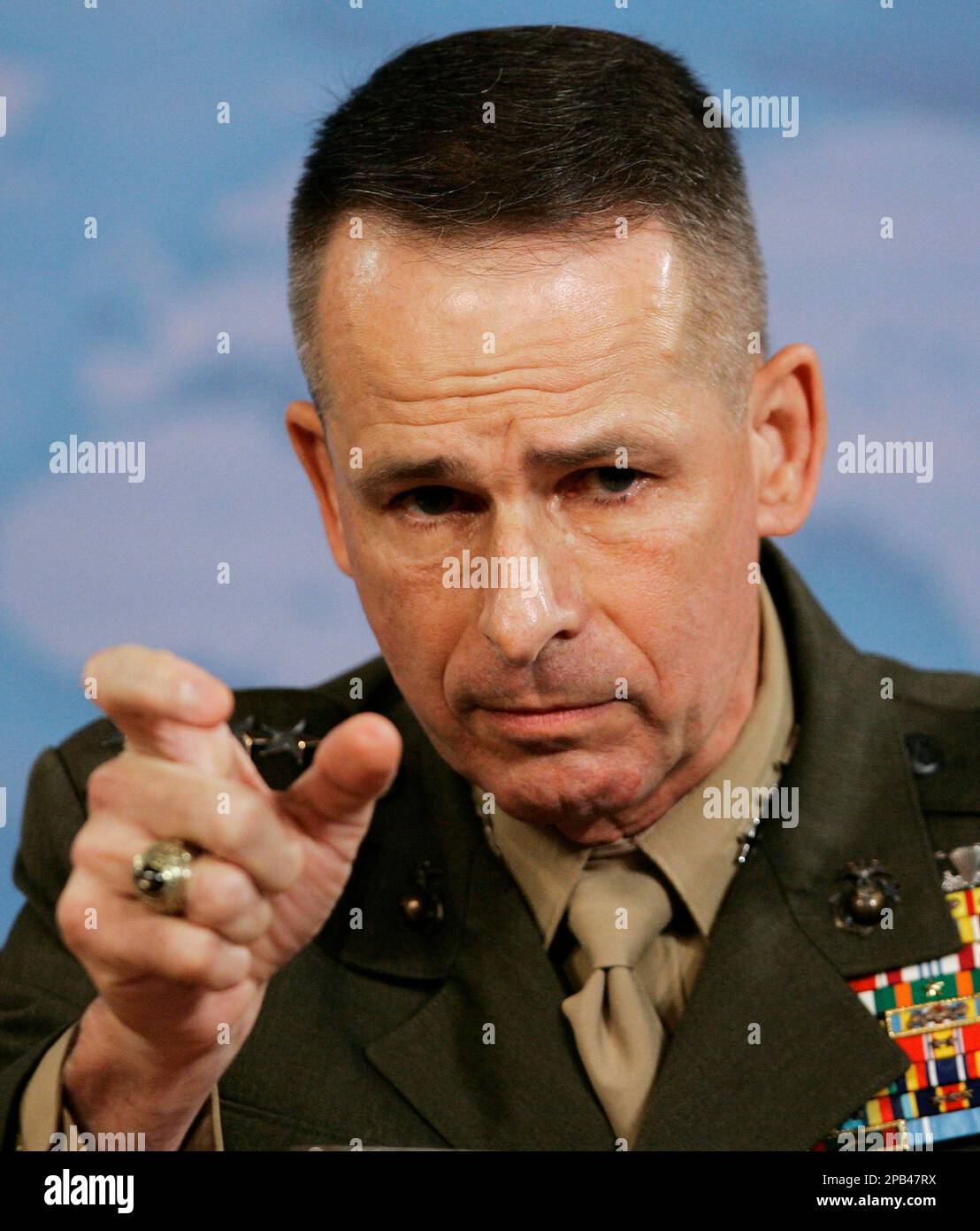 Outgoing Joint Chiefs Chairman Gen. Peter Pace answers a question ... Outgoing Joint Chiefs Chairman Gen. Peter Pace answers a question ...