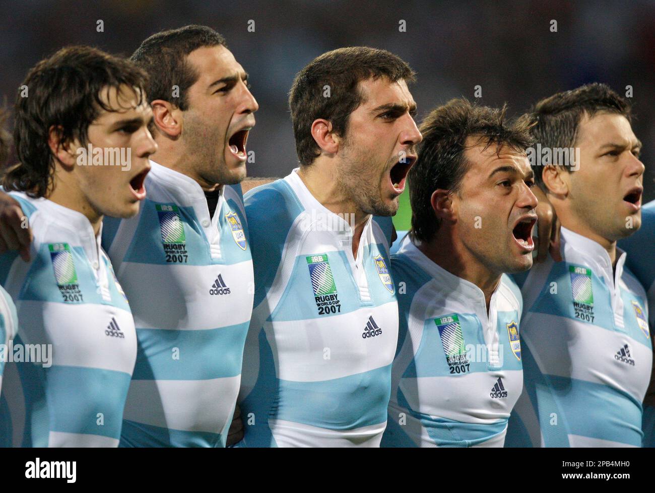 Argentinian team players sing their national anthem before the Rugby ...