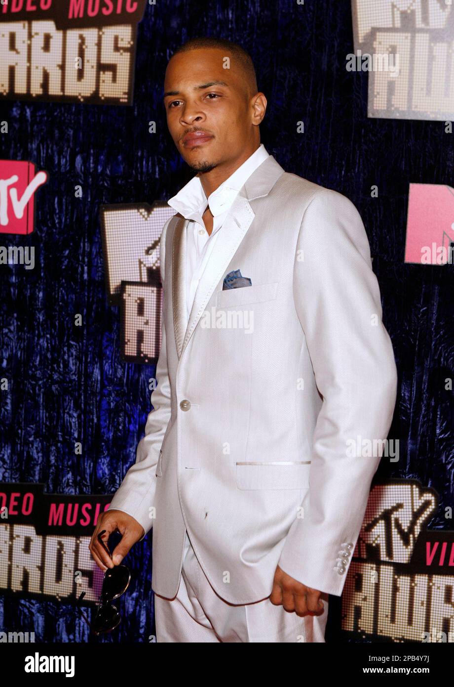 Rapper T.I. arrives at the MTV Video Music Awards at the Palms Hotel ...
