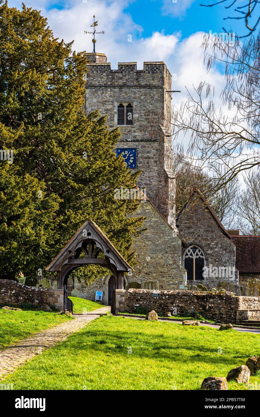 St mary and all saints church hi-res stock photography and images - Alamy