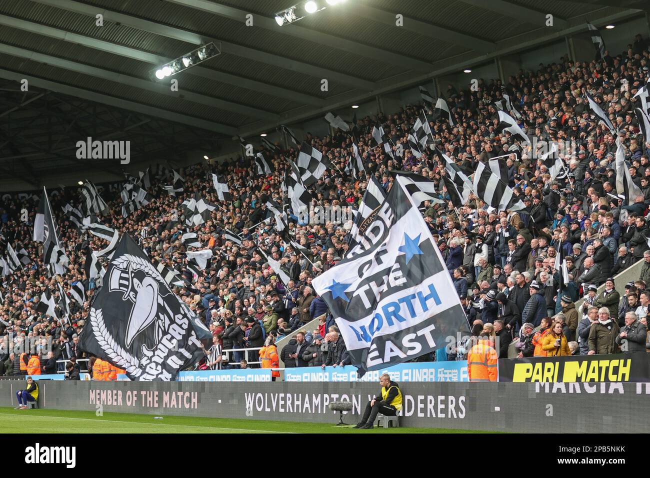 Newcastle United fans waves flags ahead of the Premier League match ...
