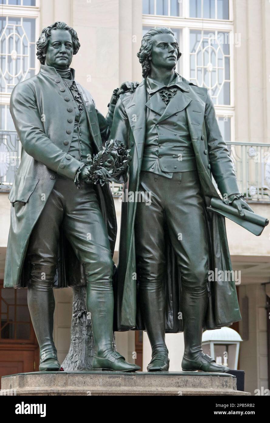 Das Goethe Schiller Denkmal fotografiert am Dienstag, 4. Sept. 2007, in ...