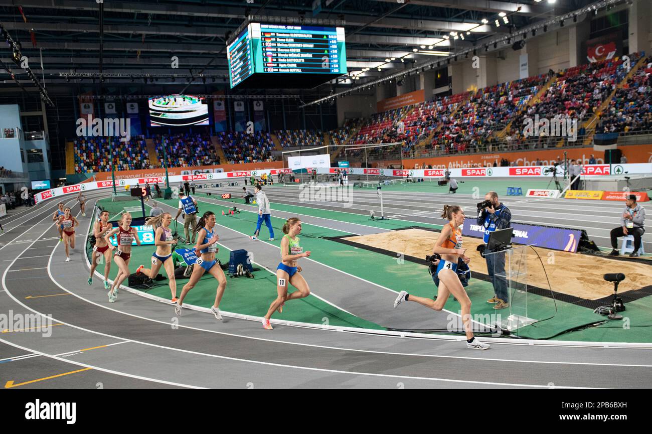Maureen Koster of the Netherlands competing in the women’s 3000m final ...