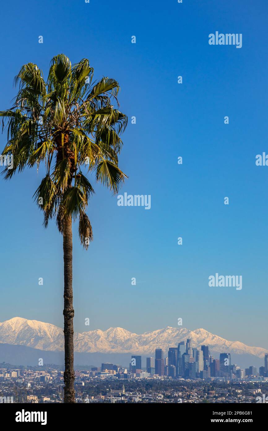 Los angeles mountains snow hi-res stock photography and images - Alamy