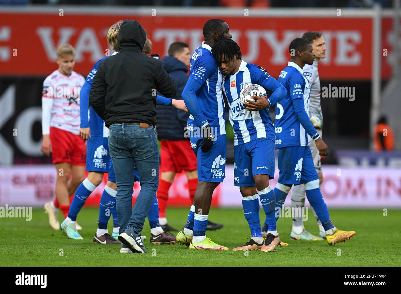 Gent's Gift Emmanuel Orban celebrates after winning a soccer match ...