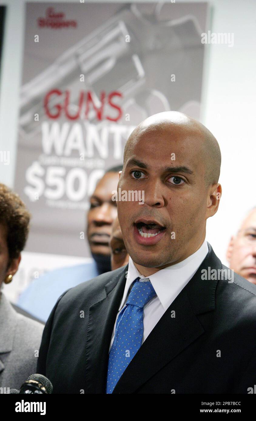 Newark Mayor Cory A. Booker speaks Monday, Aug. 20, 2007, in Newark, N ...