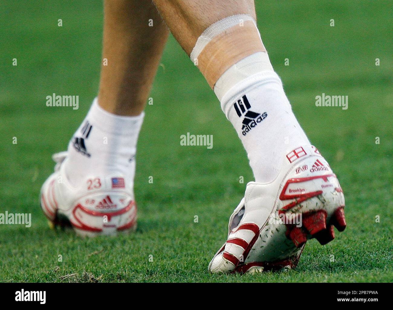 Los Angeles Galaxy's David Beckham with his left ankle taped walks in ...