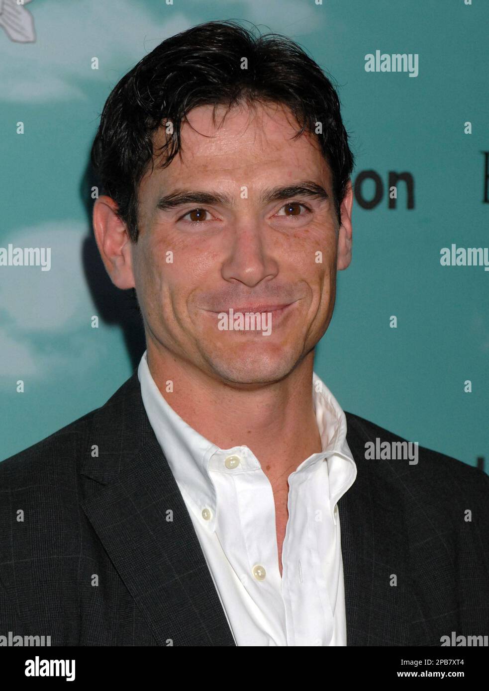 Billy Crudup arrives for the premiere of the movie "Dedication ...