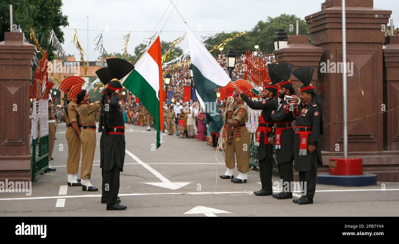 Pakistani border security soldiers in black uniform with their Indian ...