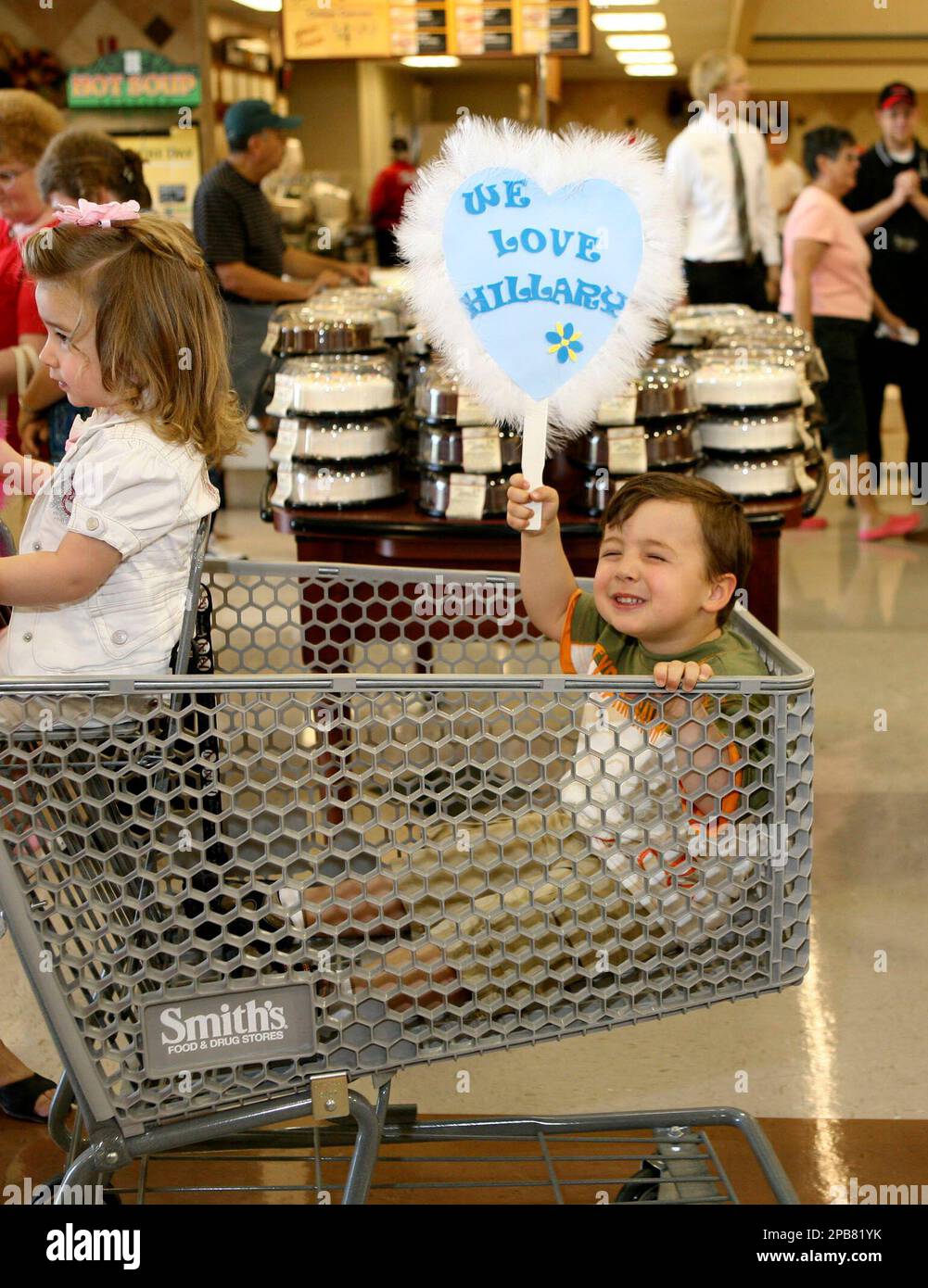 Jimmy Connors, 3, holds up a sign before the arrival of Democratic ...