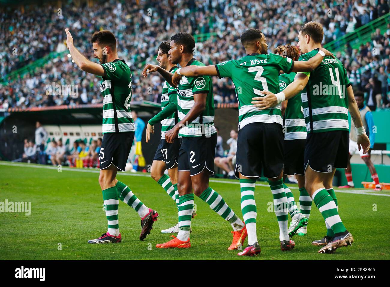Sporting cp team hi-res stock photography and images - Alamy