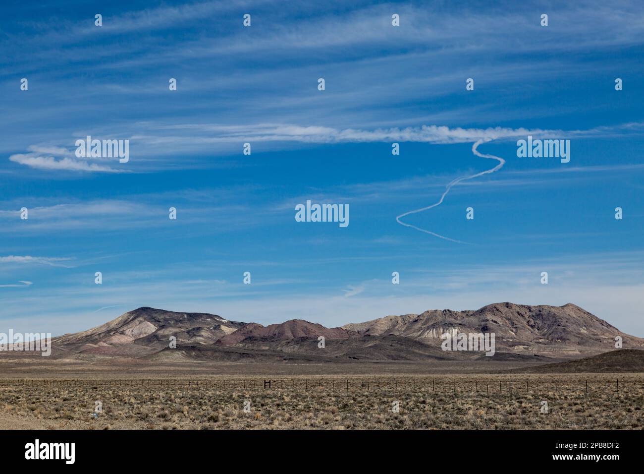 A barren desert landscape in Nevada Stock Photo - Alamy