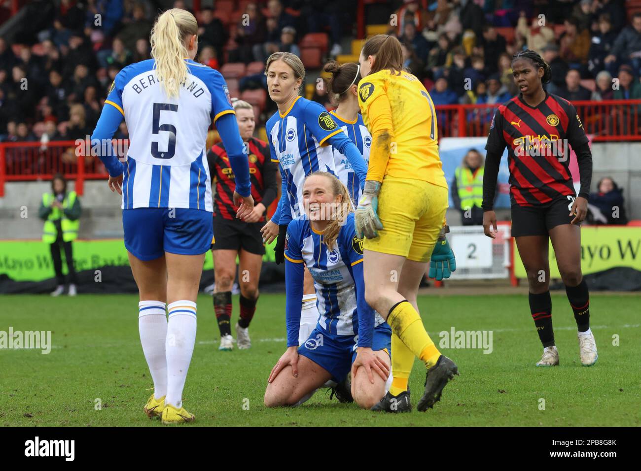 21 and emma hi-res stock photography and images - Alamy