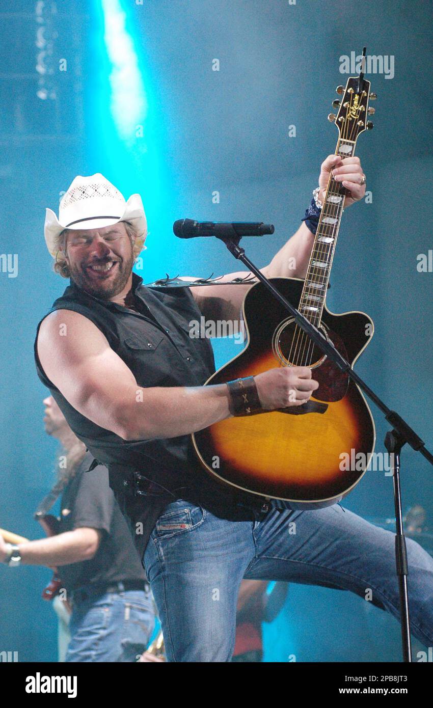 Country artist Toby Keith entertains the crowd at the Buffalo Chip ...