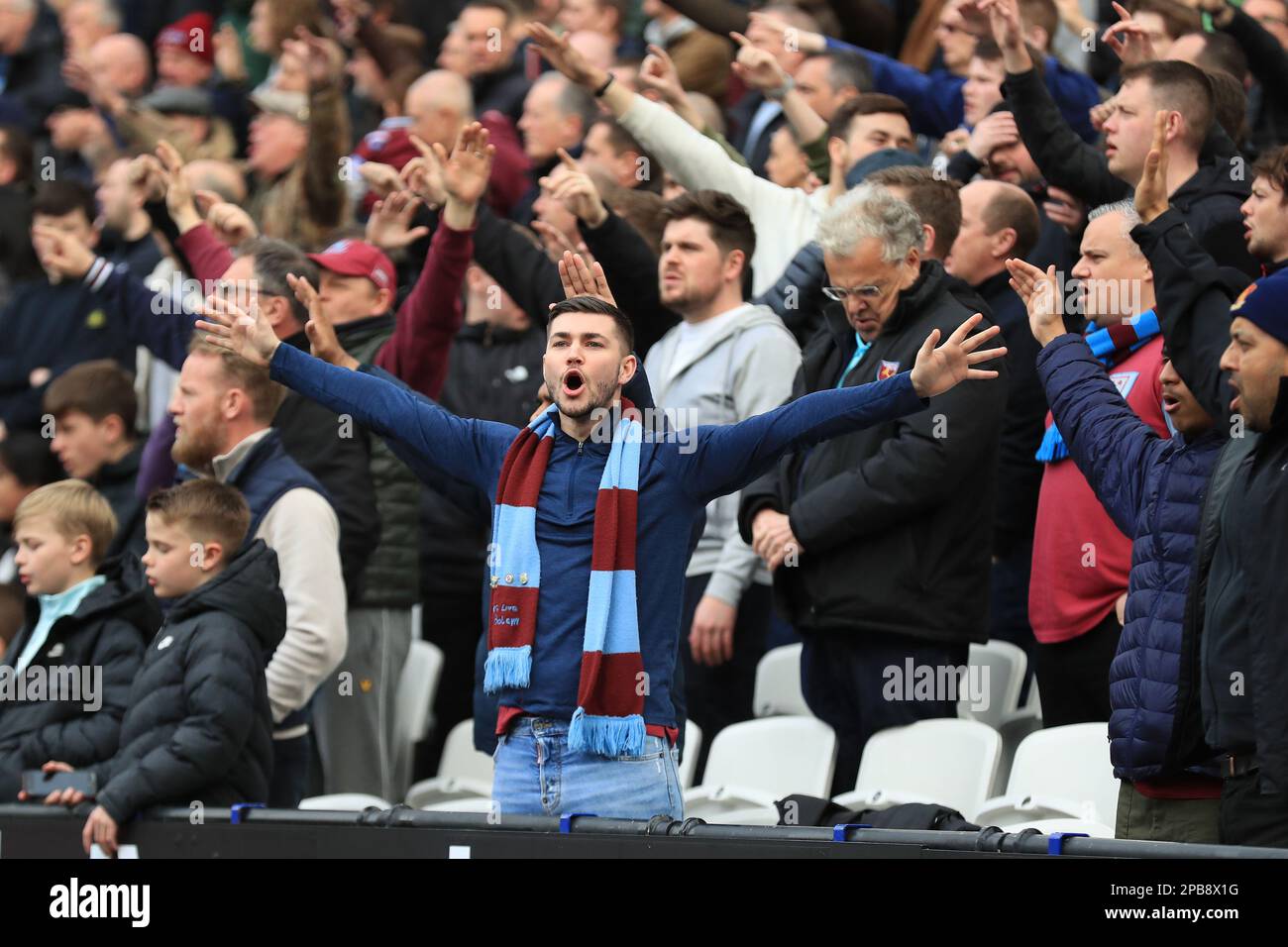 West ham united fans hi-res stock photography and images - Alamy