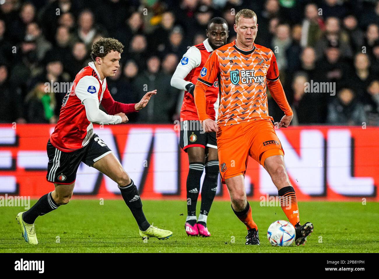 Rotterdam - Mats Wieffer of Feyenoord, Henk Veerman of FC Volendam during the match between ...