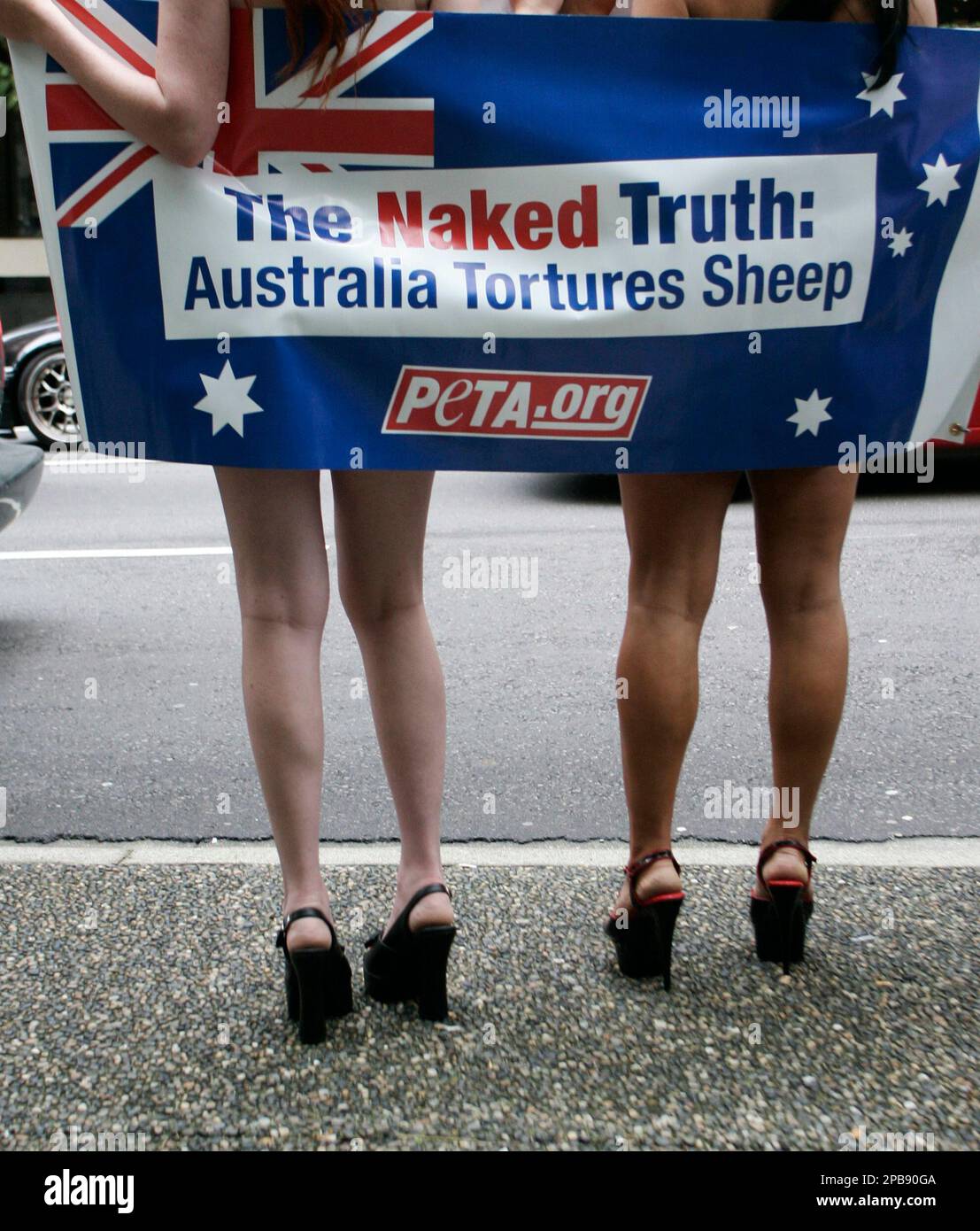 PETA members Meggan Anderson (left) and Melissa Sehgal of Los Angeles ...