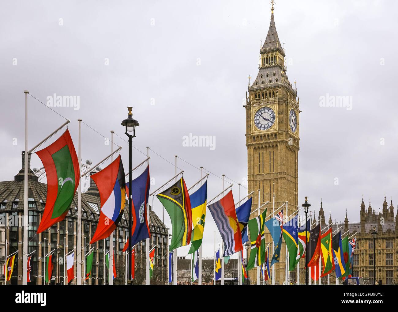Westminster abbey flags hi-res stock photography and images - Alamy