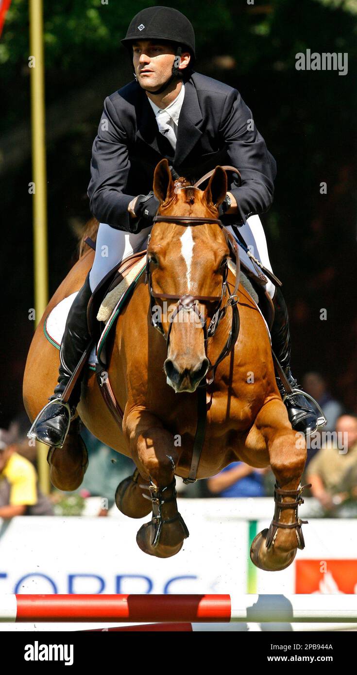 Cátaro hi-res stock photography and images - Alamy