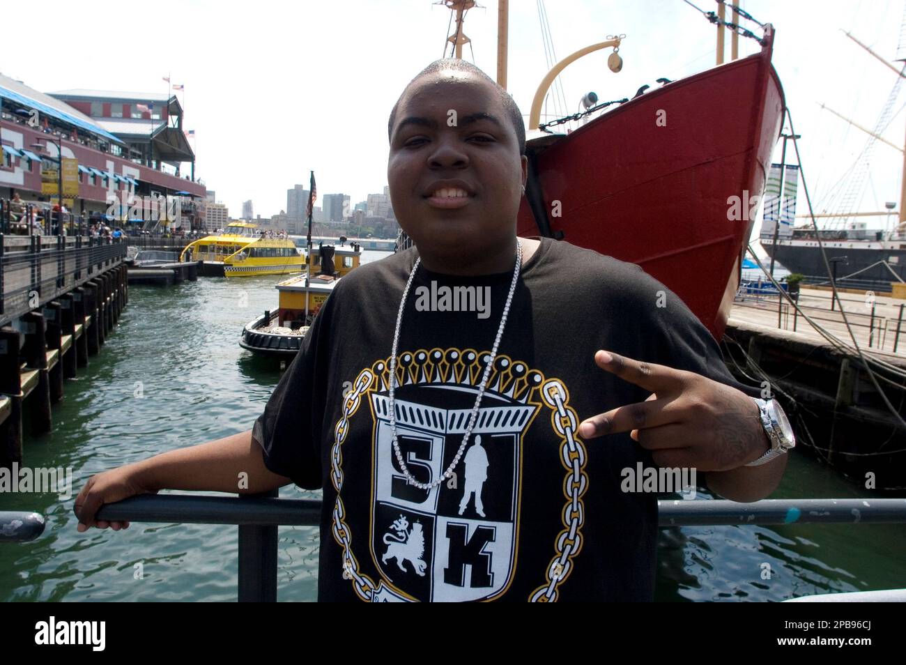 Singer Sean Kingston is photographed in New York, July 24, 2007. (AP ...