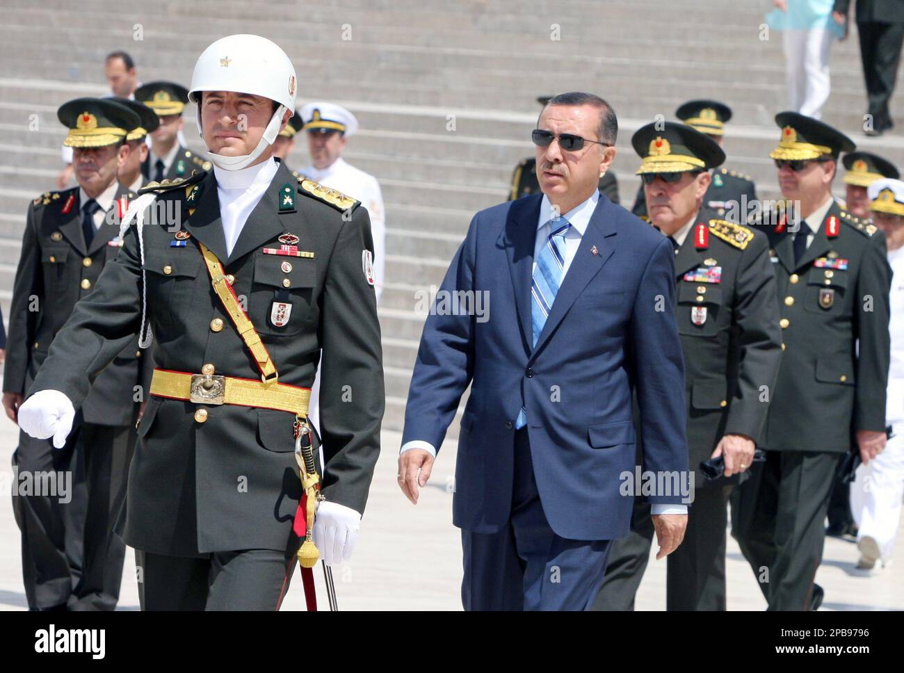 Turkish Prime Minister Recep Tayyip Erdogan, center, and Chief of Staff ...